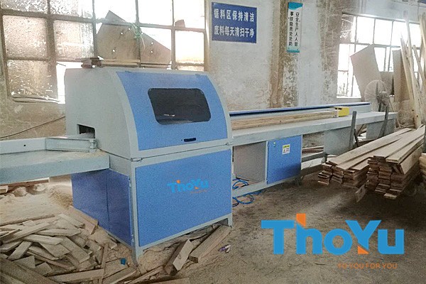 CNC Wood Saw Machine - ThoYu